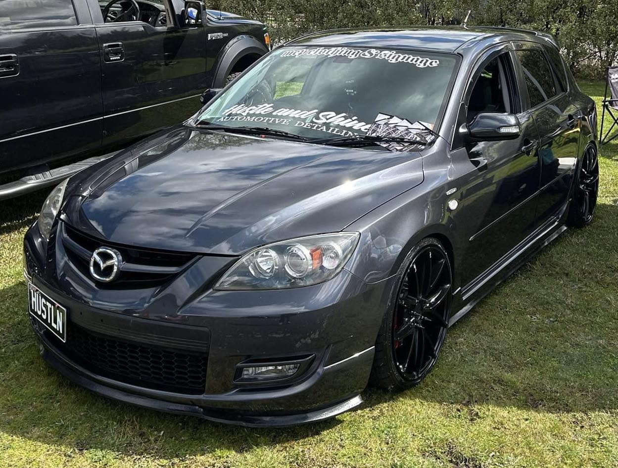 MCP CLOTHING AND SIGNAGE BANNER – The Hustlers Collective